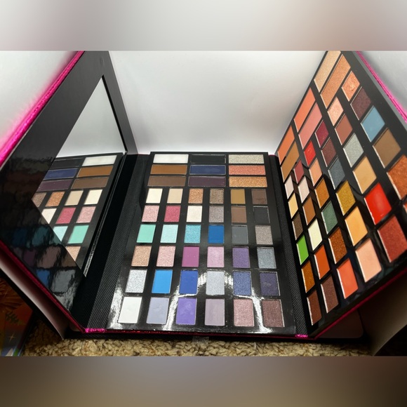 Ulta Beauty | Makeup | Ulta Beauty Box Ultimate Collection 87 Pieces ...